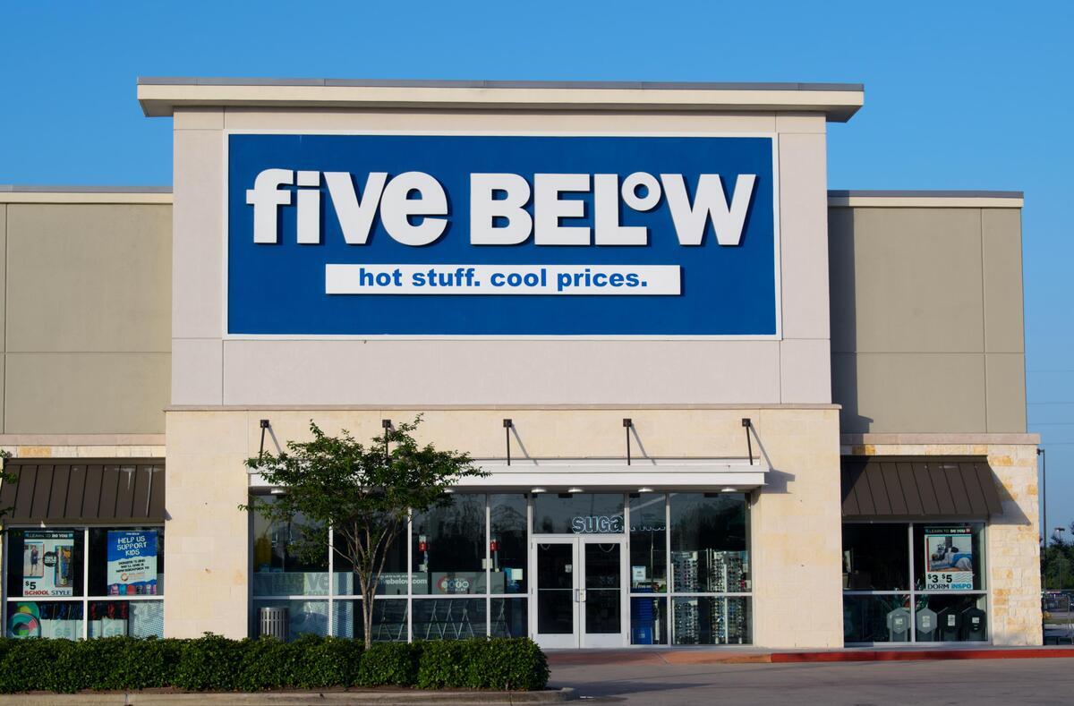 Five Below Stock Rallies on Strong Accumulation and Growing ...