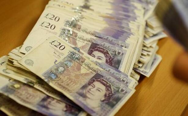 Sterling Rises Above 1 42 After UK Jobs Data sterling-rises-above-1-42-after-uk-jobs-data
