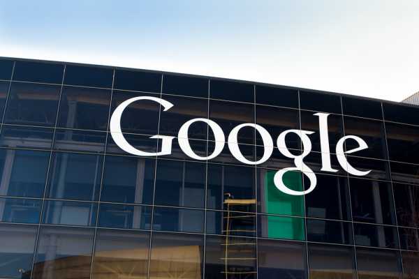 Google Bull Flag Pattern Aims at $1,900 Target Zone